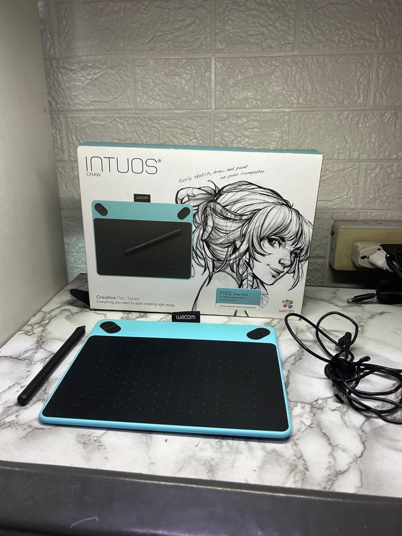 Wacom Intus Draw Tablet, Mobile Phones & Gadgets, Tablets, Others on ...