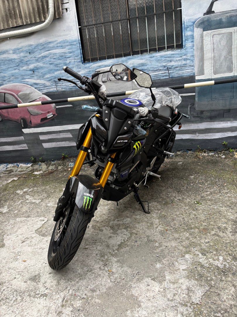 新車YAMAHA MT-15 V2 前後輪ABS TCS (現車現領）, 機車, 新車在旋轉拍賣