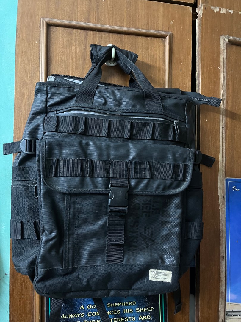 backpack ride, Men's Fashion, Bags, Backpacks on Carousell