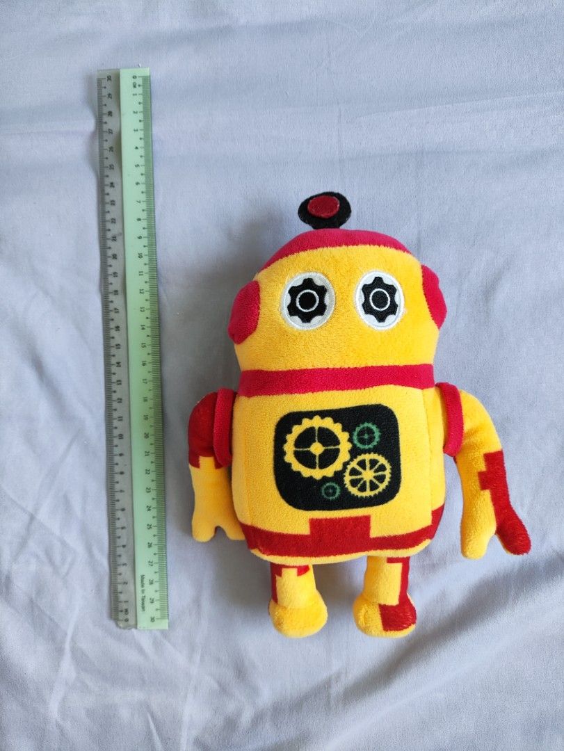Brand New robot plushie soft toy, Hobbies & Toys, Toys & Games on Carousell