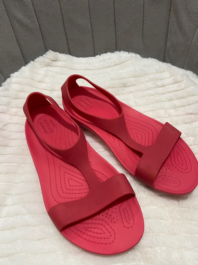 CROCS SERENA SANDALS ORIGINAL, Women's Fashion, Footwear, Flats & Sandals on Carousell