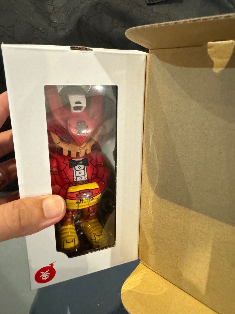 Jollibee x quiccs jolliteq, Hobbies & Toys, Memorabilia & Collectibles ...