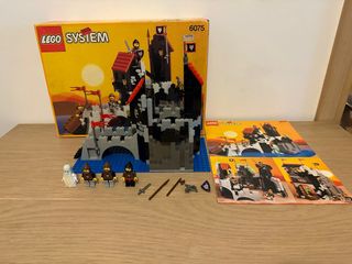 Lego 6076 Castle Dragon Masters Dark Dragon’s Den 城堡 飛龍族 獸穴, 興趣及遊戲, 玩具 ...