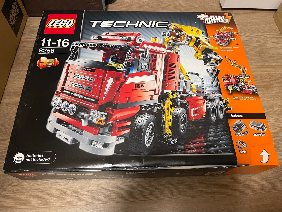 Lego Technic 8258 Crane Truck, 興趣及遊戲, 玩具 & 遊戲類 - Carousell