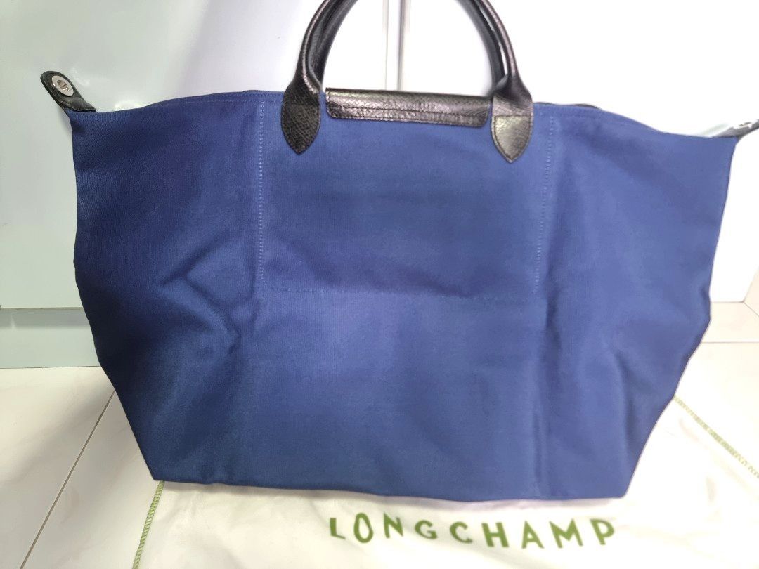 Limited Edition Longchamp Le Pliage Paris Macaron, Women's Fashion ...