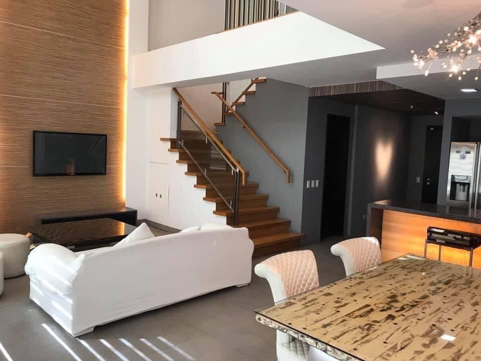 Spacious Bi-level Condo unit at The Residences at Greenbelt facing San ...