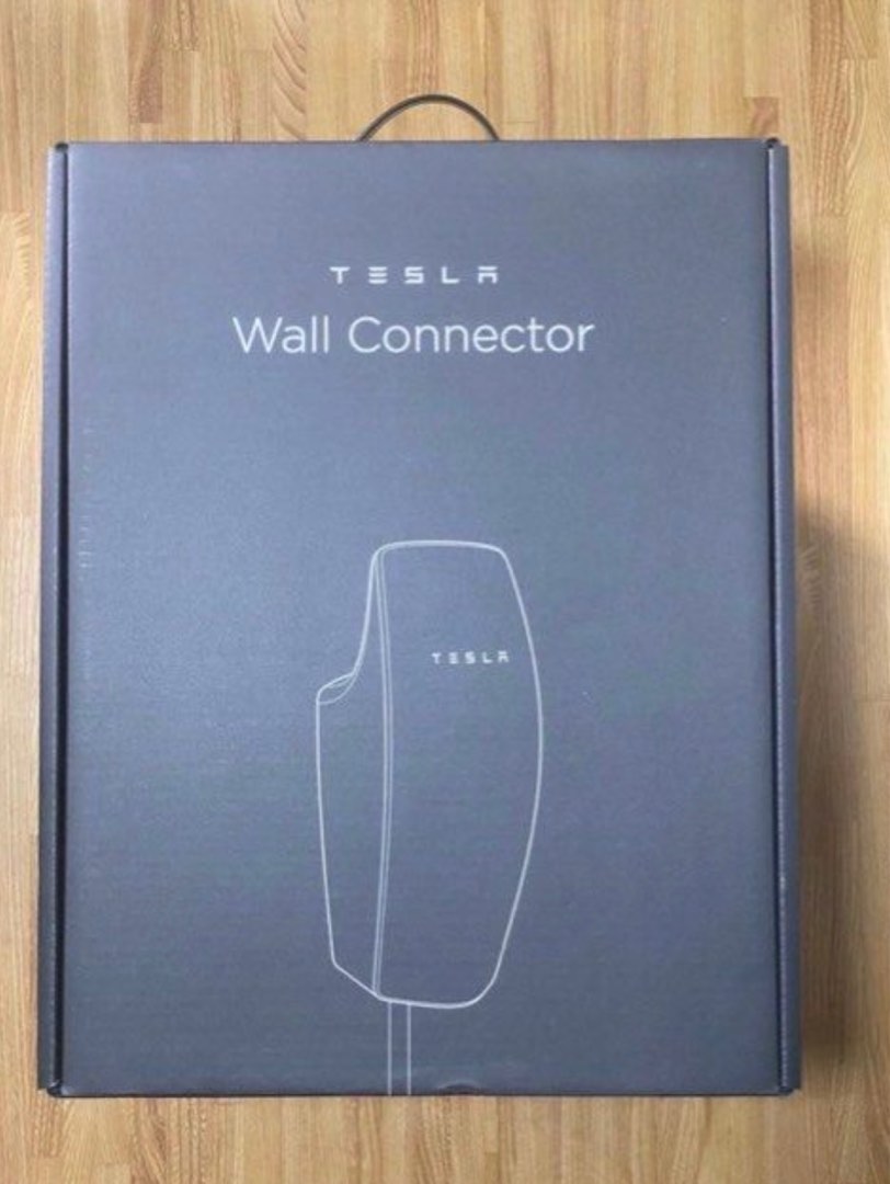 tesla wall connector gen 3 (可充其他牌子車輛，有wifi password), 其他, 其他 - Carousell