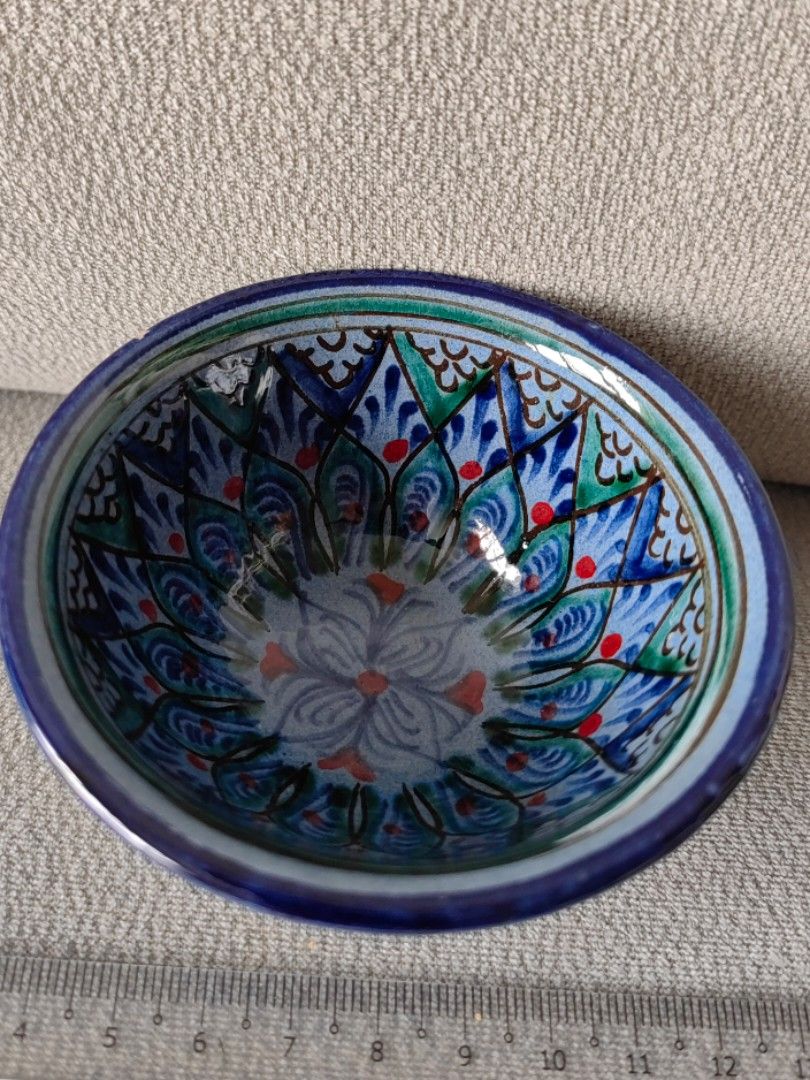 Traditional Uzbek hand painted porcelain tea cups, Hobbies & Toys ...