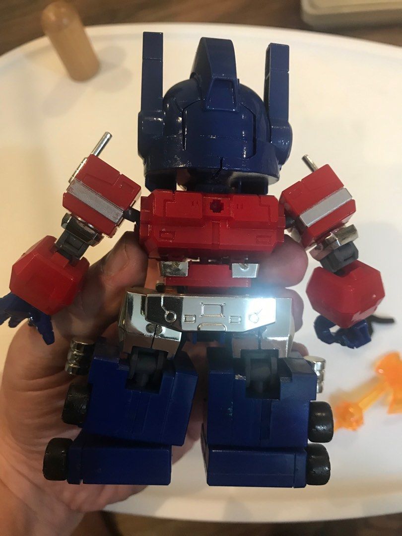 Transformer rare Optimus Prime, Hobbies & Toys, Toys & Games on Carousell