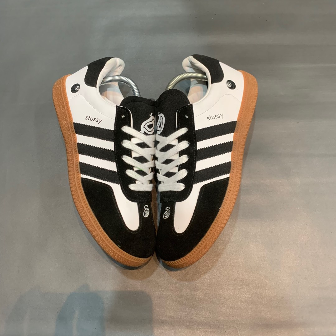 Adidas Samba X Stussy, Fesyen Pria, Sepatu , Sneakers di Carousell
