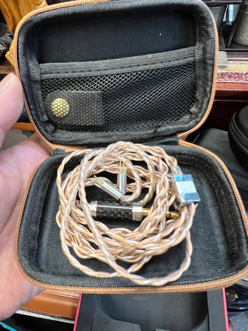bat audio 銅銀混編4.4頭0.78兩針耳機升級線, 音響器材, 耳機 - Carousell