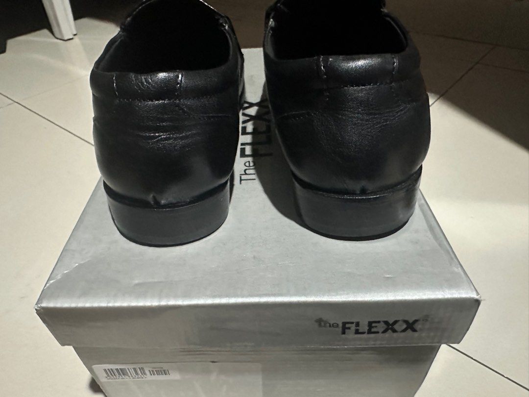 Flexx Black Office shoes, Men's Fashion, Footwear, Dress shoes on Carousell
