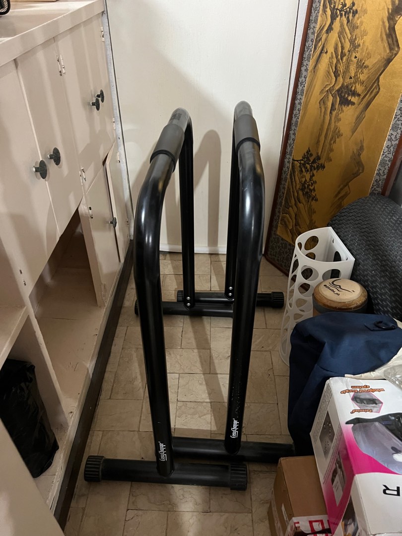 Dips parallel bars calisthenics gym, Sports Equipment, Exercise ...