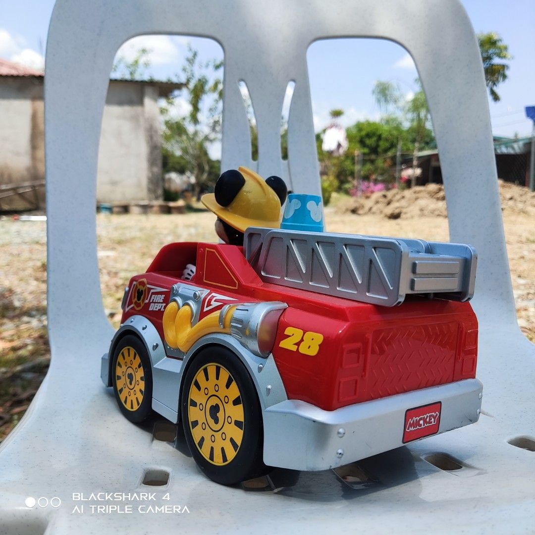 Disney Junior Mickey Mouse 9" Radio Control Fire Truck Remote Control ...