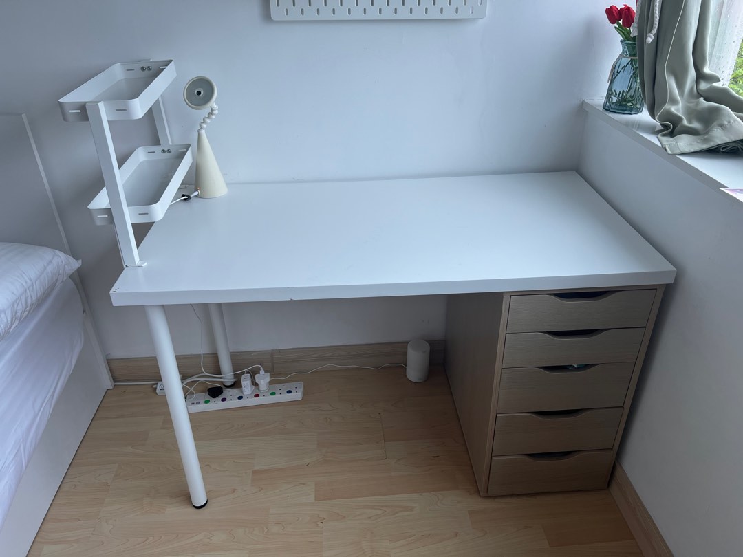 Ikea study desk (120cm long), 傢俬＆家居, 傢俬, 其他家居傢俬 - Carousell