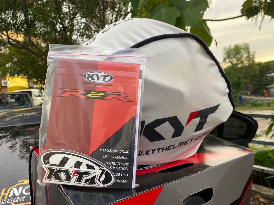 KYT R2R FULLFACE RED BULL EDITION, Auto Accessories on Carousell