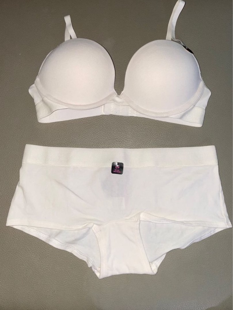 LA SENZA LOGO WHITE SET SALE FROM 1jt‼️, Fesyen Wanita, Pakaian Wanita ...
