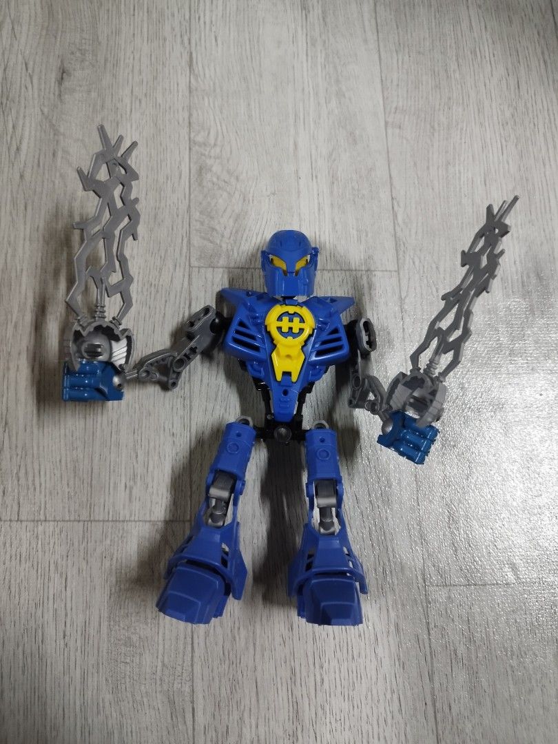 Lego hero factory 7169 mark surge, Hobbies & Toys, Toys & Games on ...