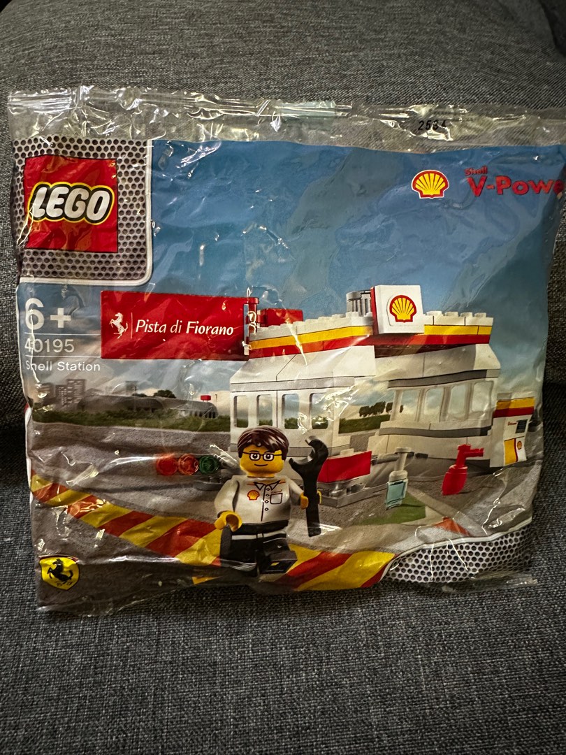 LEGO Shell Station, Hobbies & Toys, Toys & Games on Carousell