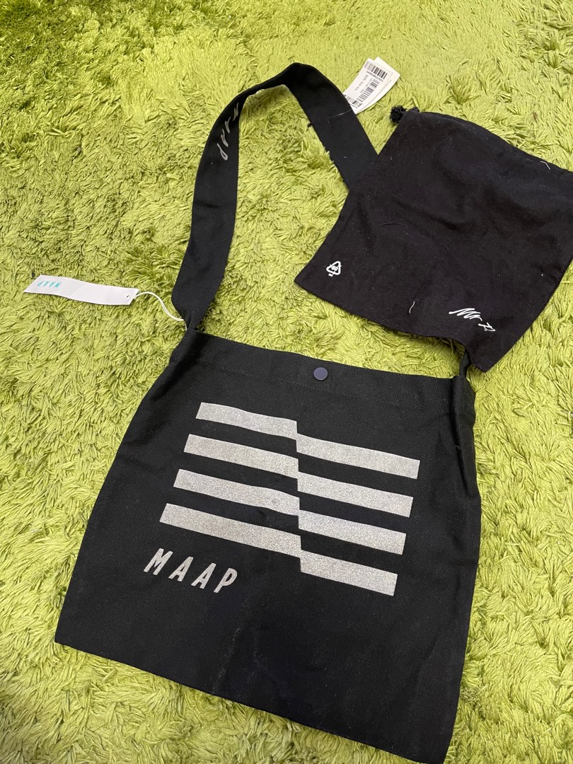 Maap bag 斜孭袋 扣字Mr Porter, 運動產品, 單車及配件, 單車 - Carousell
