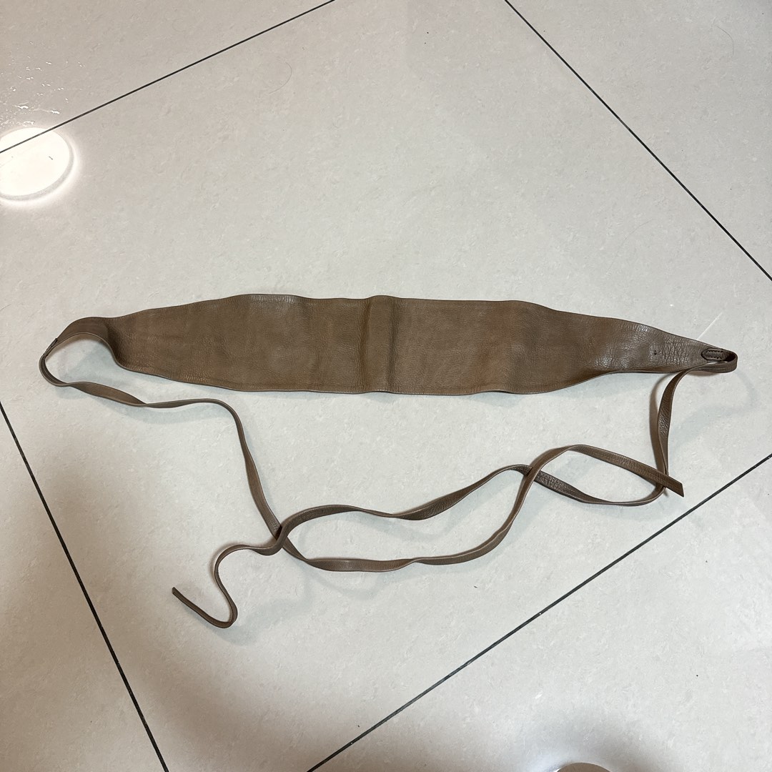 Max & Co made in Italy leather belt . Suit all size . Total long 90 ...