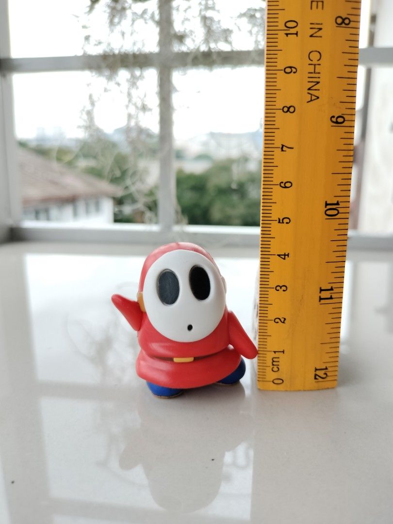 Nintendo Super Mario _Shy guy (Maskache) +Plastic gold coin, Babies ...