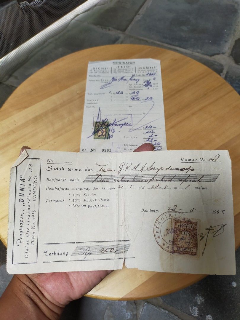 Nota Kwitansi Antik Tempat Penginapan thn 50an, Antik, Pajangan di ...