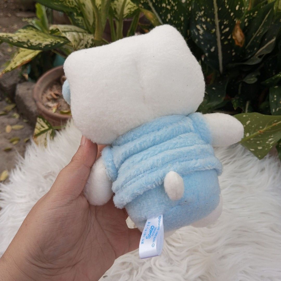 SANRIO Hello Kitty Sleeping Authentic Plush Toy, Hobbies & Toys, Toys ...