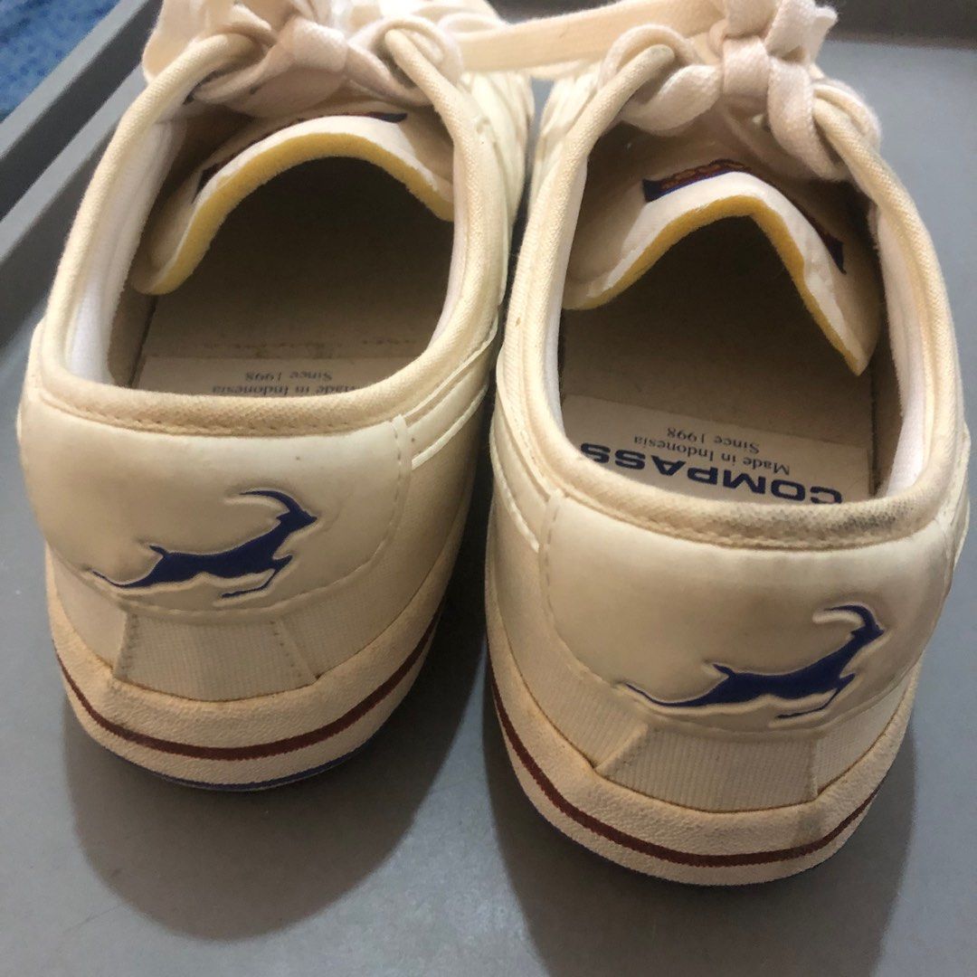 Sepatu Compass Retrogade Low Cream Size 43 (28,5 cm), Fesyen Pria ...