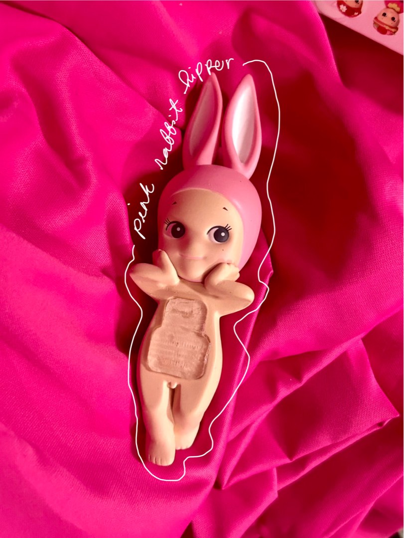 SONNY ANGEL PINK BUNNY HIPPER SET BIRTHDAY BEAR, Hobbies & Toys, Toys ...