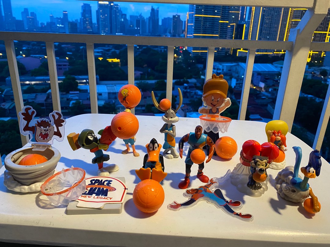Space Jam, Hobbies & Toys, Toys & Games on Carousell