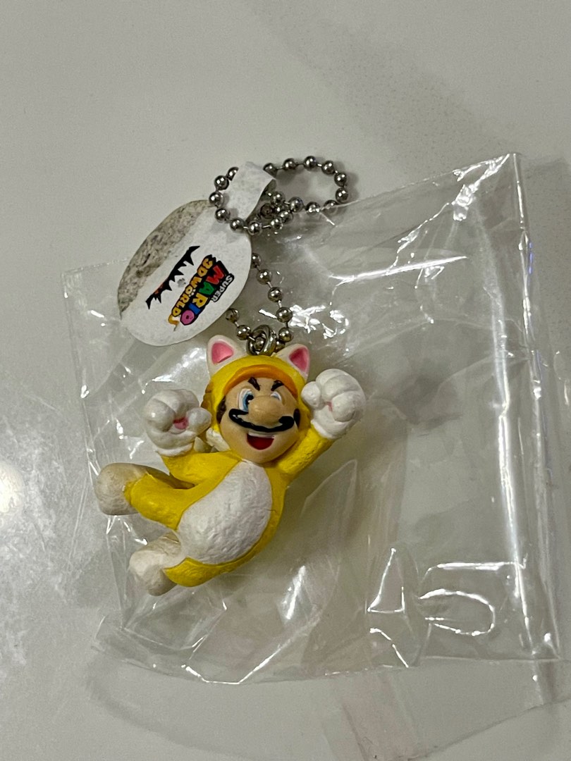 Super mario keychain japan, Hobbies & Toys, Memorabilia & Collectibles ...