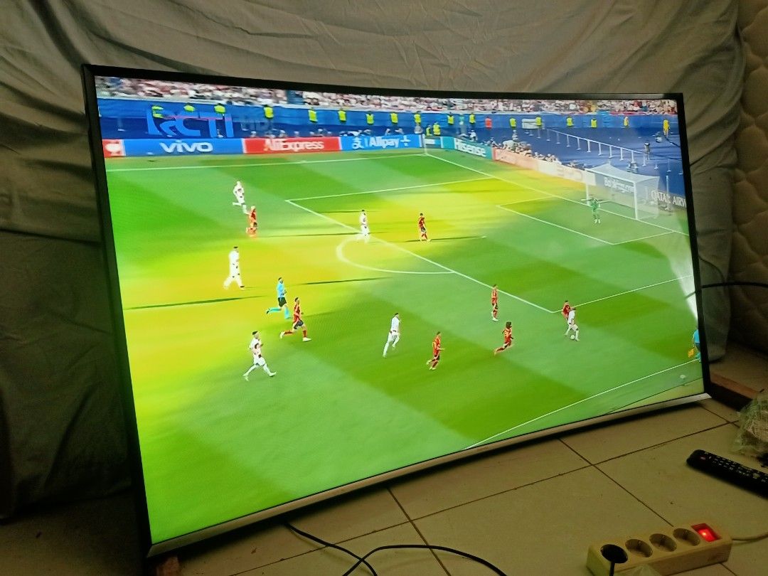 Tv LED Samsung Smart TV Curve 55 inch normal, Elektronik, TV ...