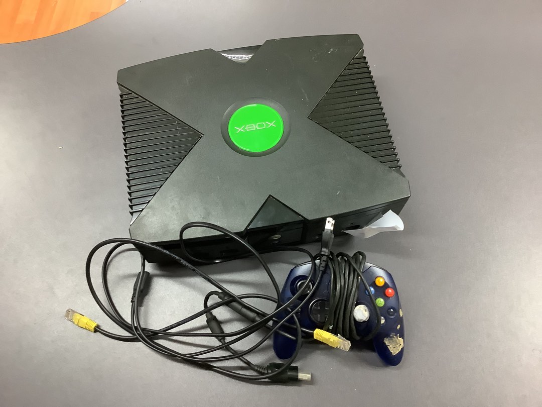 Xbox Original, Video Gaming, Video Game Consoles, Xbox on Carousell