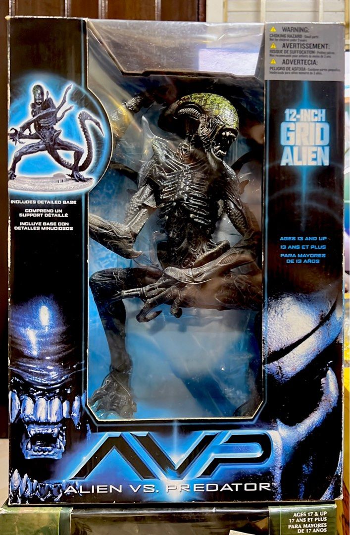 AVP ALIEN VS PREDATOR 12 INCH BOX SET FROM 2006 BY MCFARLANE TOY ...