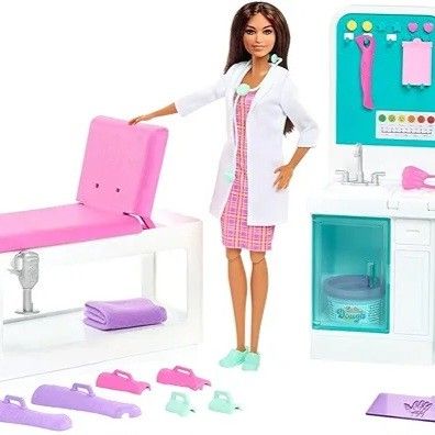 Barbie Fast Cast Clinic Toy Set, Hobbies & Toys, Toys & Games on Carousell