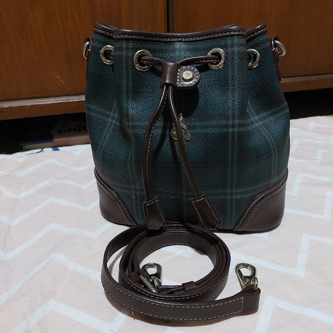 Beanpole bucket bag, Women's Fashion, Bags & Wallets, Cross-body Bags ...