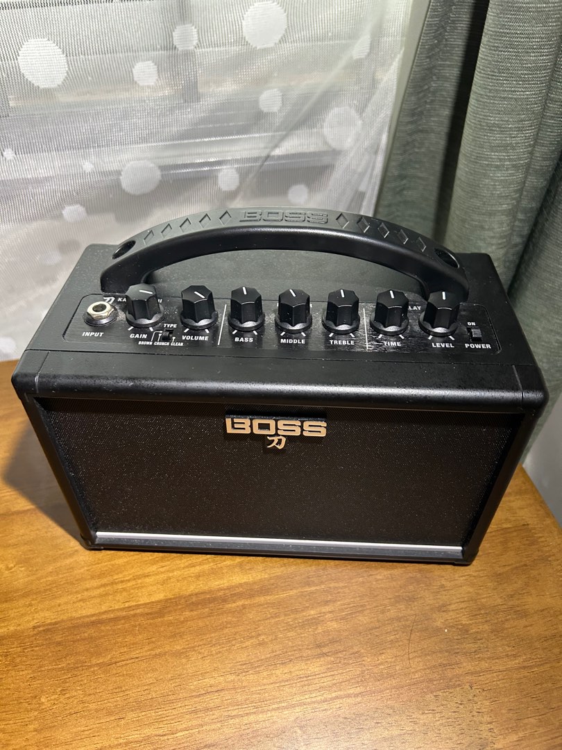 Boss Katana Mini Amplifier (with power adapter), Hobbies & Toys, Music ...