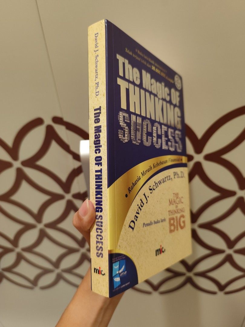 Buku mindset magic thinking success, Buku & Alat Tulis, Buku di Carousell