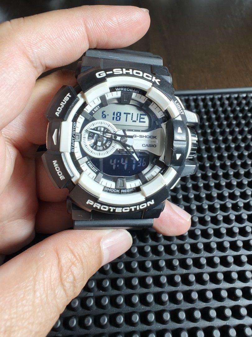 Casio G-Shock GA-400-1A, Men's Fashion, Watches & Accessories, Watches on Carousell