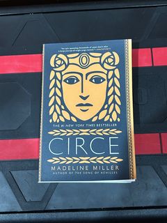 Circe - Madeline Miller, Hobbies & Toys, Books & Magazines, Fiction ...