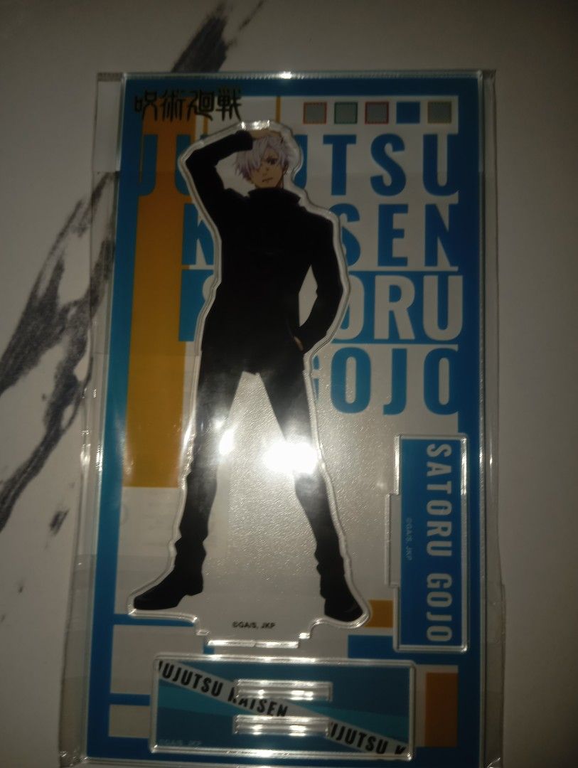 Gojo acrylic stand, Hobbies & Toys, Memorabilia & Collectibles, J-pop ...