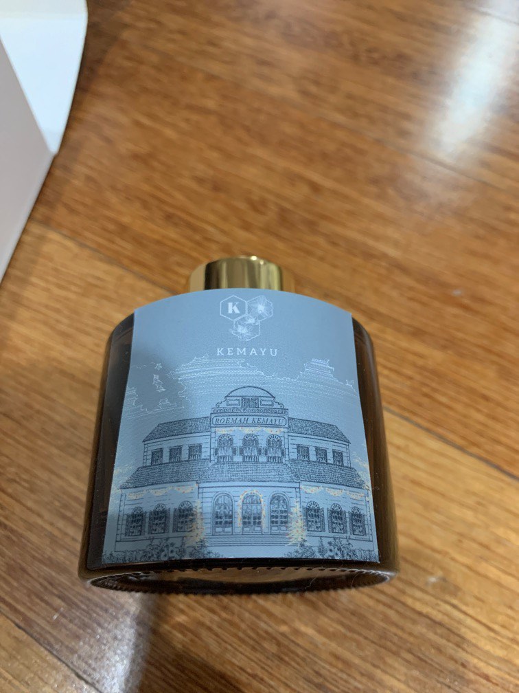 Kemayu reed diffuser roemah kemayu, Perabotan Rumah di Carousell