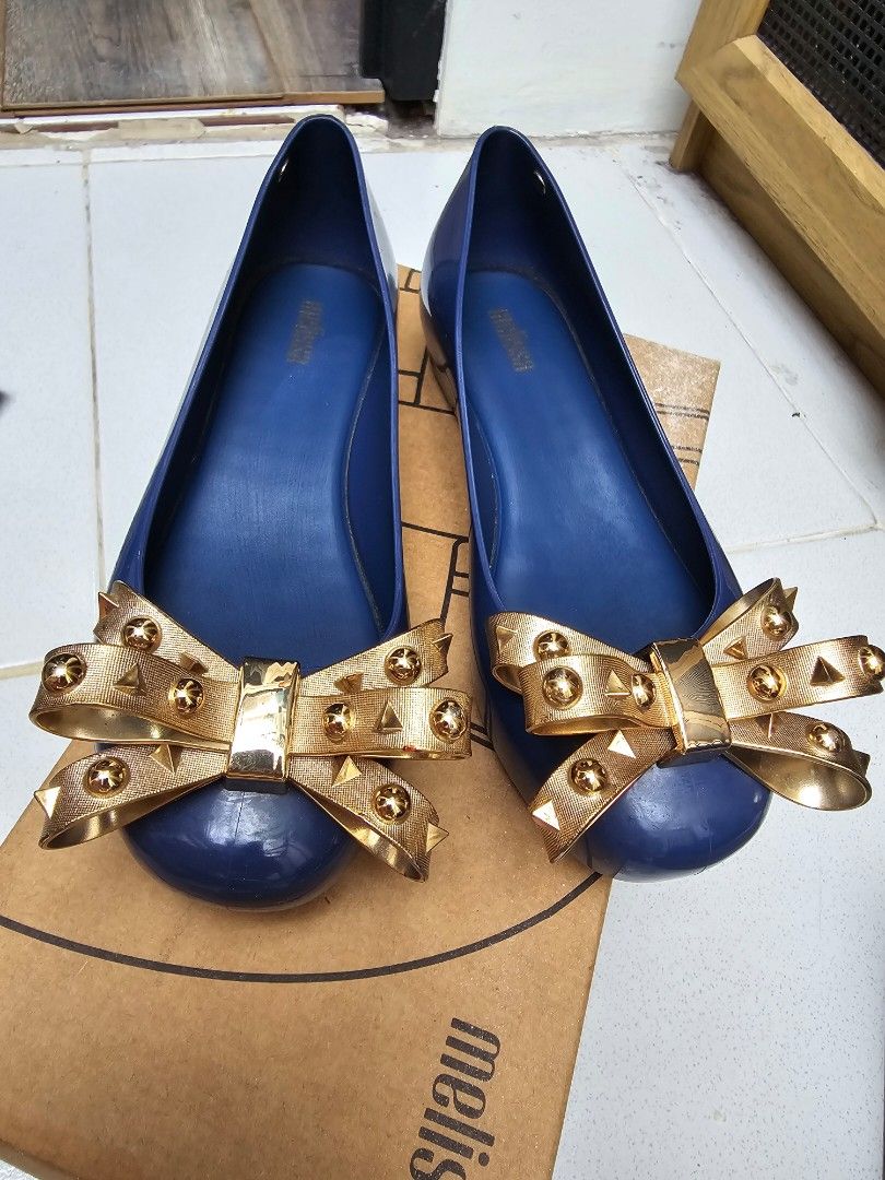 Sepatu melissa / melissa dora / sepatu karet, Fesyen Wanita, Sepatu di ...
