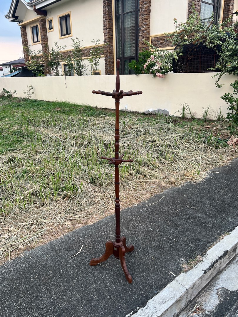 vintage wooden clothes rack (rotating), Furniture & Home Living, Home ...