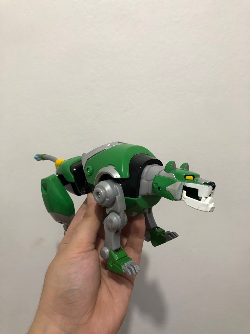 Voltron green lion, Hobbies & Toys, Toys & Games on Carousell
