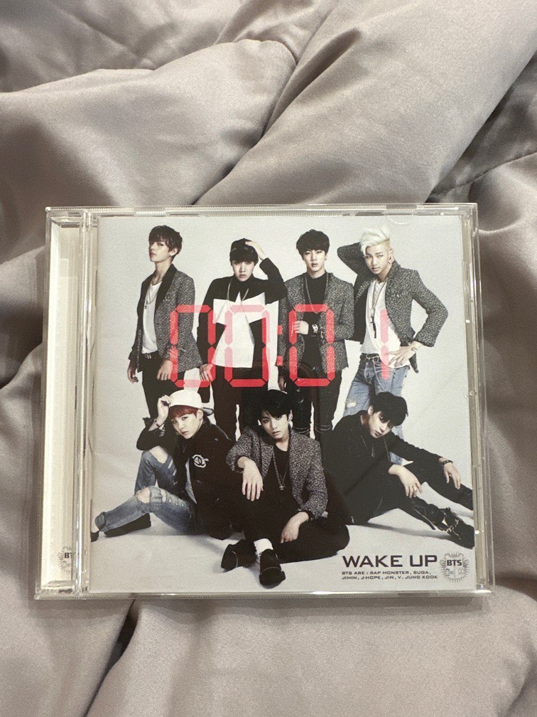 BTS Wake Up Japan Album, Hobbies & Toys, Memorabilia & Collectibles, K ...