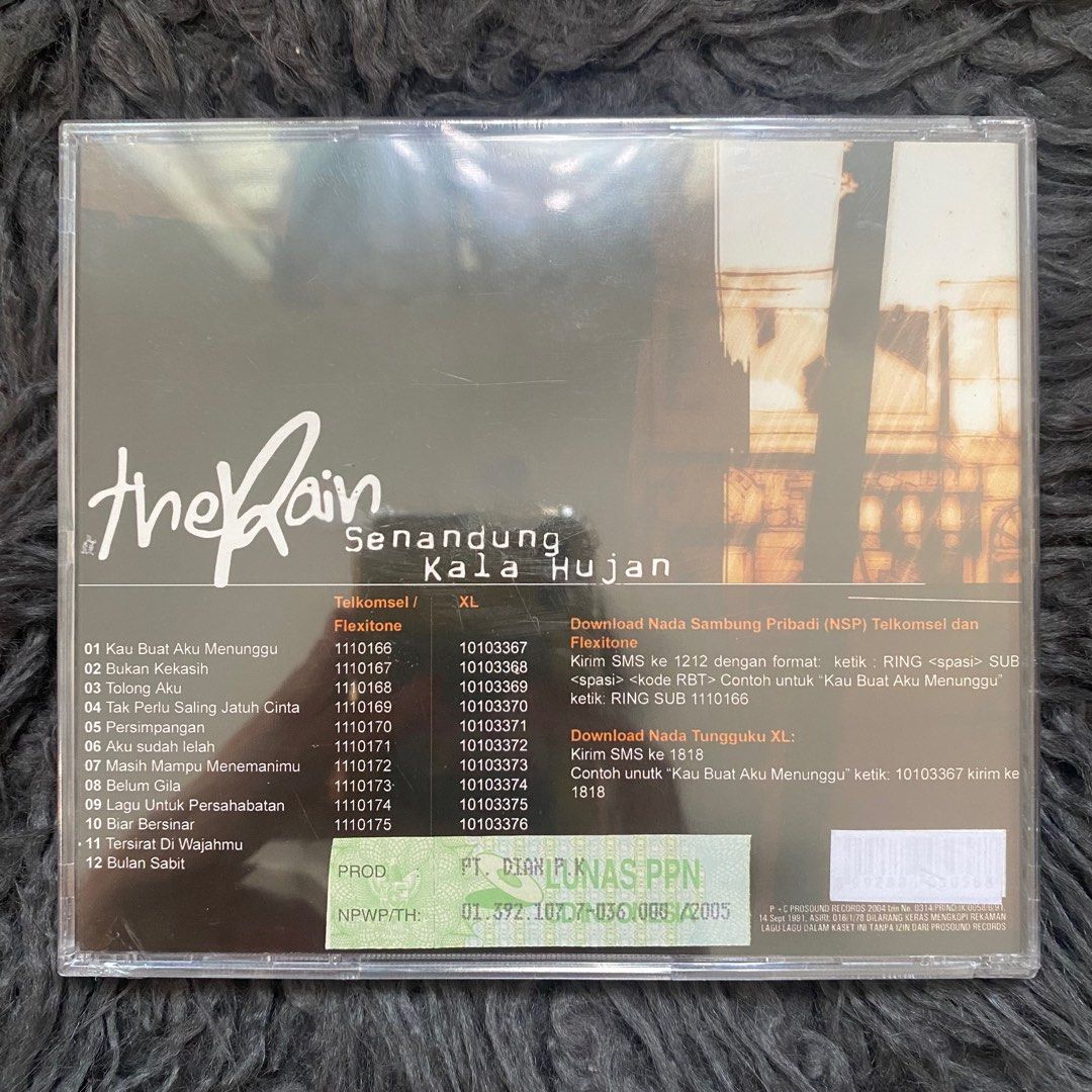 CD THE RAIN Senandung Kala Hujan, Hobbies & Toys, Music & Media, CDs & DVDs on Carousell