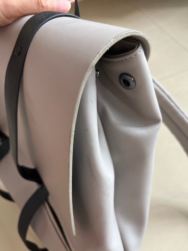 Gaston Luga Splash backpack, Men's Fashion, Bags, Backpacks on Carousell