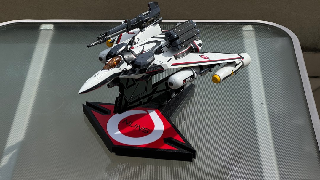 Macross NUNS支架 適合DX超合金, 興趣及遊戲, 玩具 & 遊戲類 - Carousell